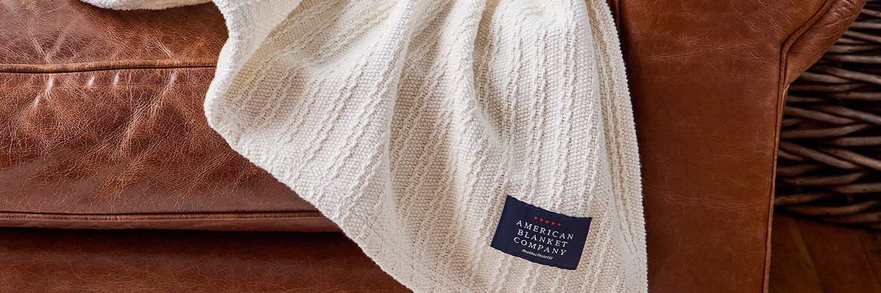 How to Style Your Bedroom with Cozy Cotton Blankets - American Blanket ...