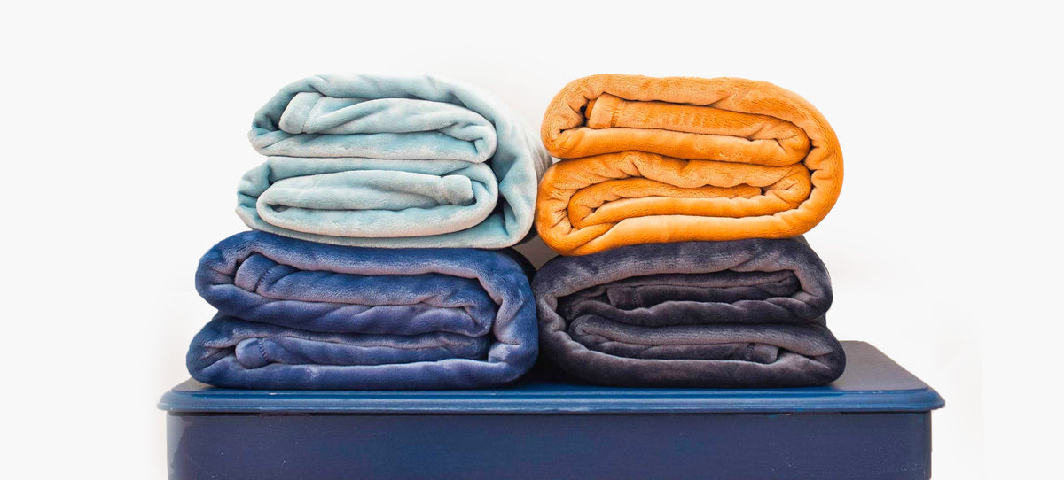 Clearance Cozy Blankets at Great Prices | Shop Deals